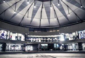 LED 디지털 사인니지 / 투명 디스플레이 - DFLux Global